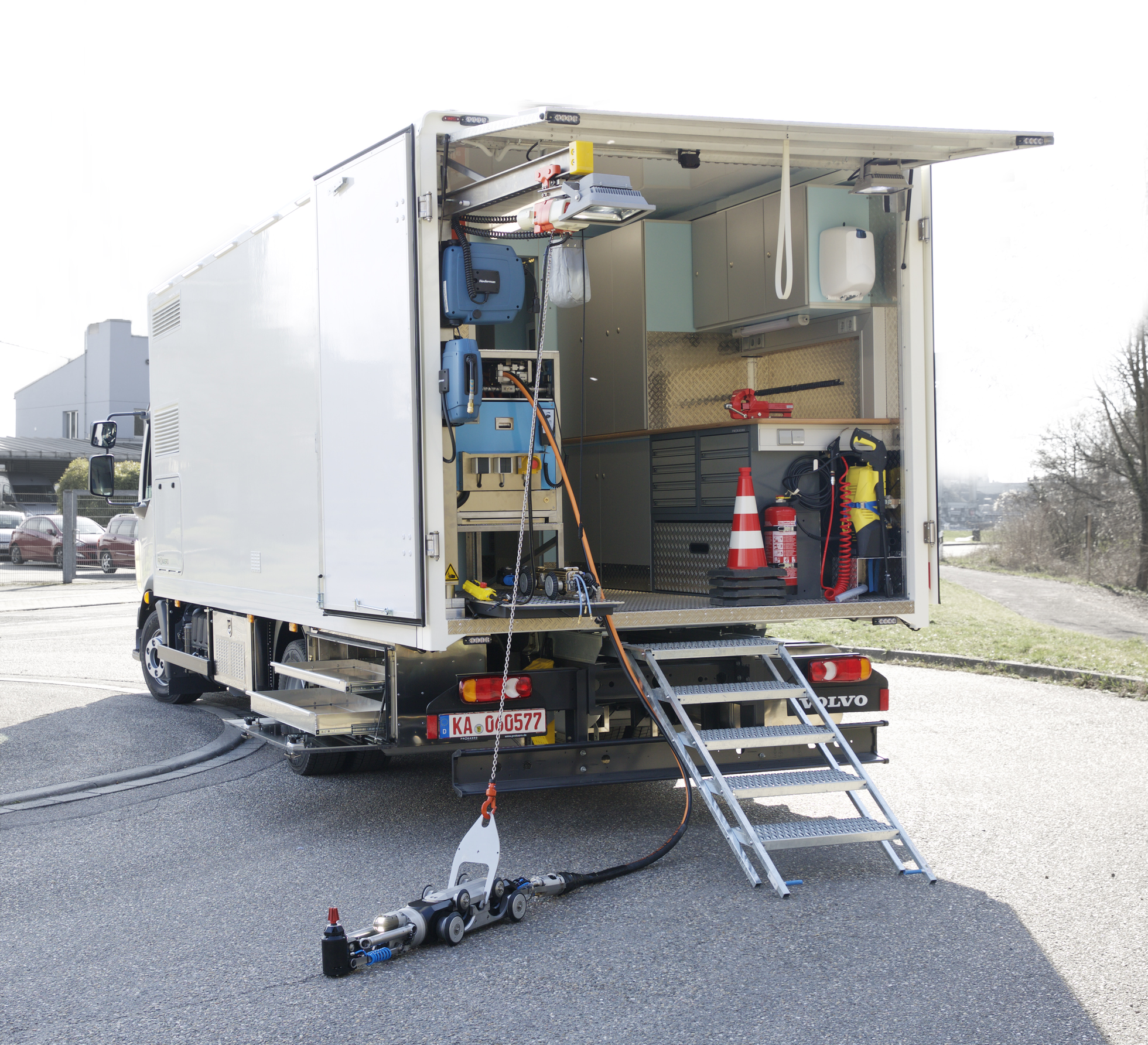 12 - 18 t PROFESSIONAL rehabilitation vehicle for KASRO electric ...